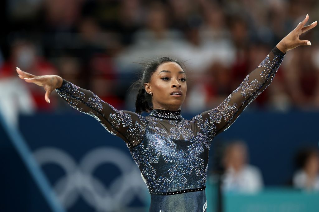 Insouth Magazine | Belleza | JJ. OO.: Simone Biles deslumbra con su look